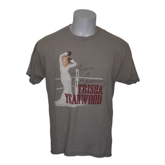 Tops | Trisha Yearwood Prize Fighter World Tour Tee Gray Garth Brooks ...
